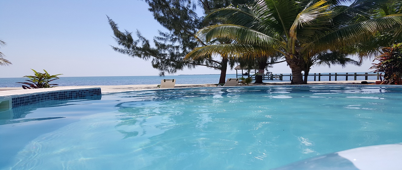 Villa Groovy Gecko – Belize 5 star vacation home